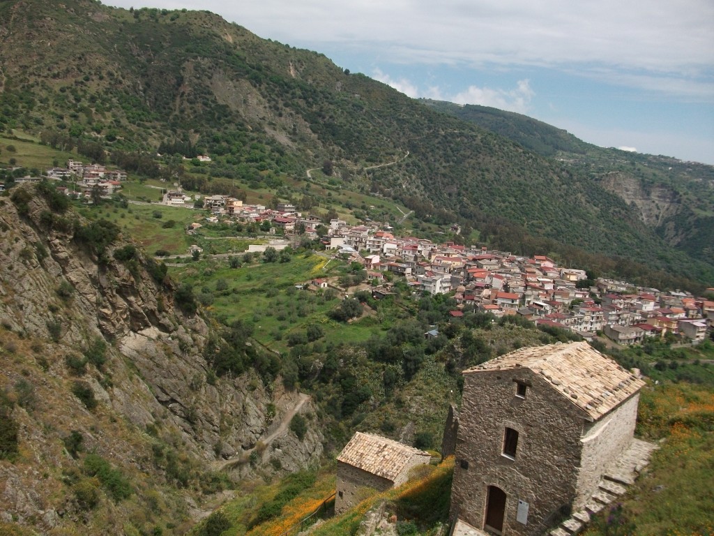 Rilancio di Borgo Precacore. A breve protocollo d’intesa tra Ente Parco ...