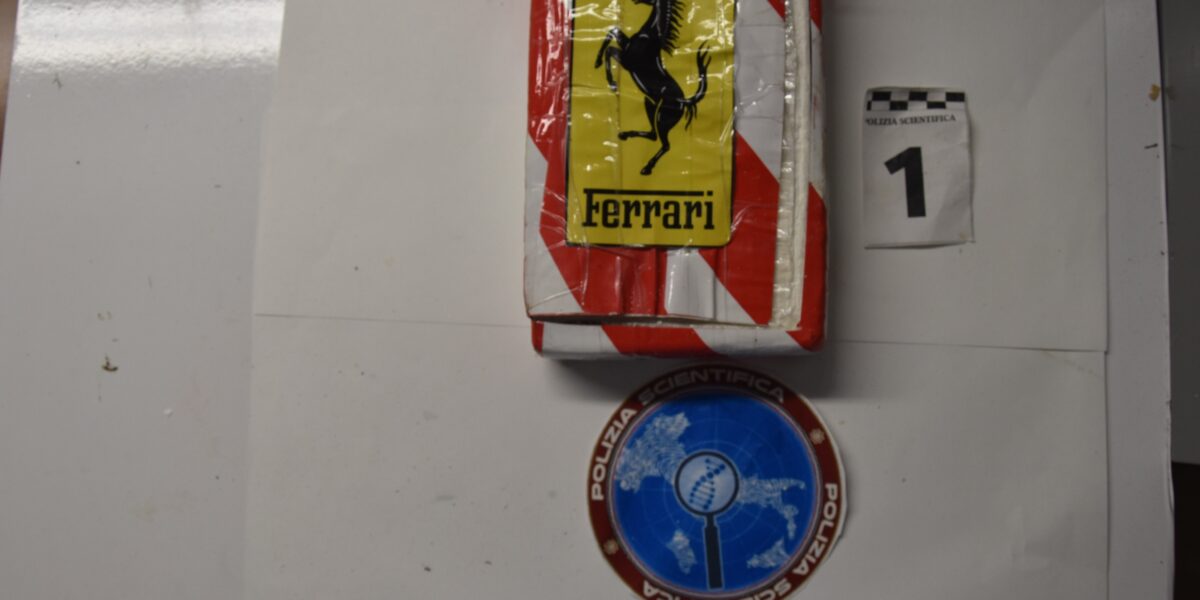 Catanzaro: ubriaco e Con droga in auto Scappa all'alt