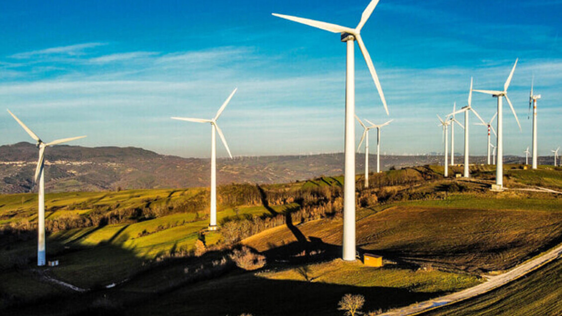 Calabria al top per rinnovabili: un'analisi sulla transizione energetica