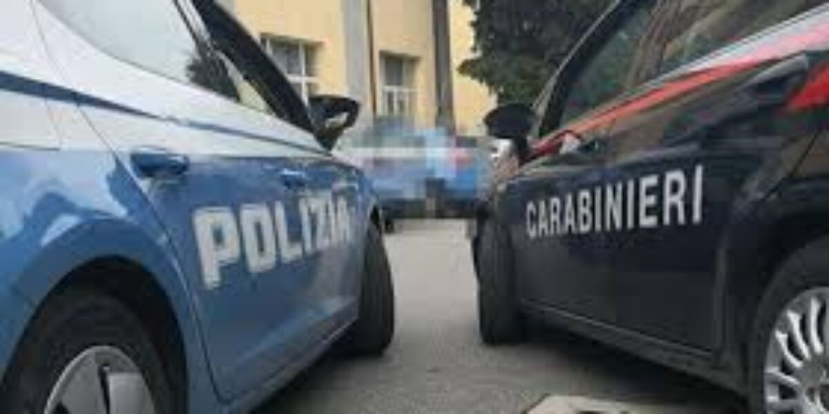Reggio Calabria: fugge all'alt, denunciato dopo inseguimento